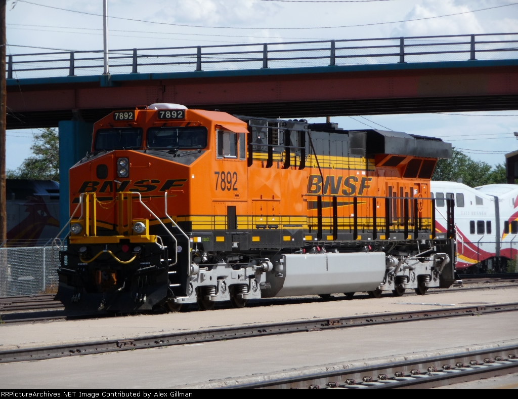 BNSF 7892